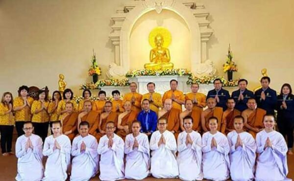 Pengukuhan Atthasilani Theravada Indonesia