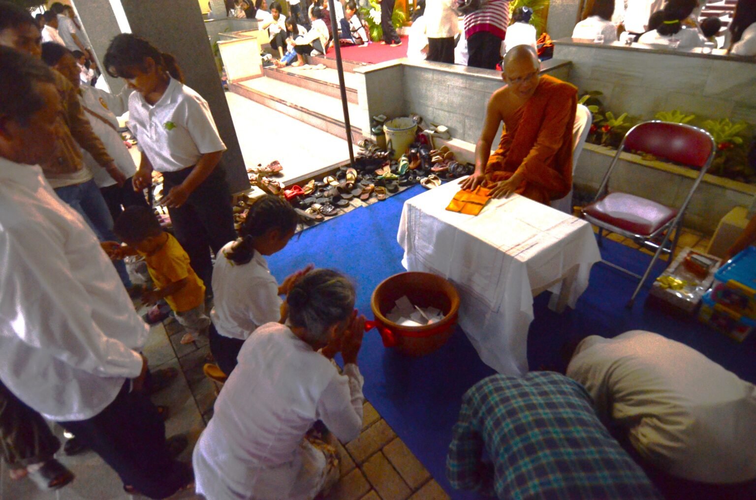 Ciri, Faktor, Motivasi, dan Manfaat Kebajikan Menurut Ajaran Buddha ...