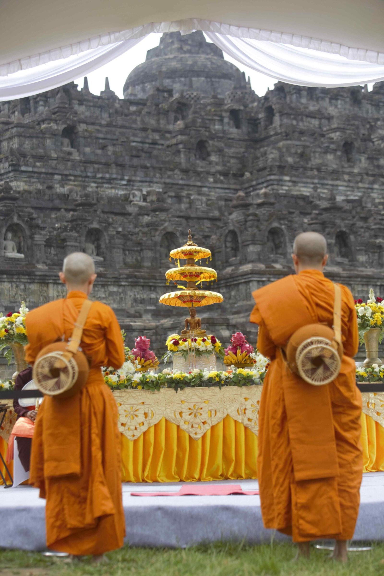Buddhazine | Sejarah Baru: Upasampada Bhikkhuni Theravada Pertama di ...
