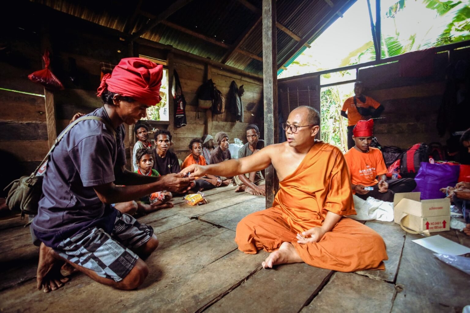 Buddhazine | Bhante Santacitto Jelaskan Apa Makna Penting Berdana Bagi ...